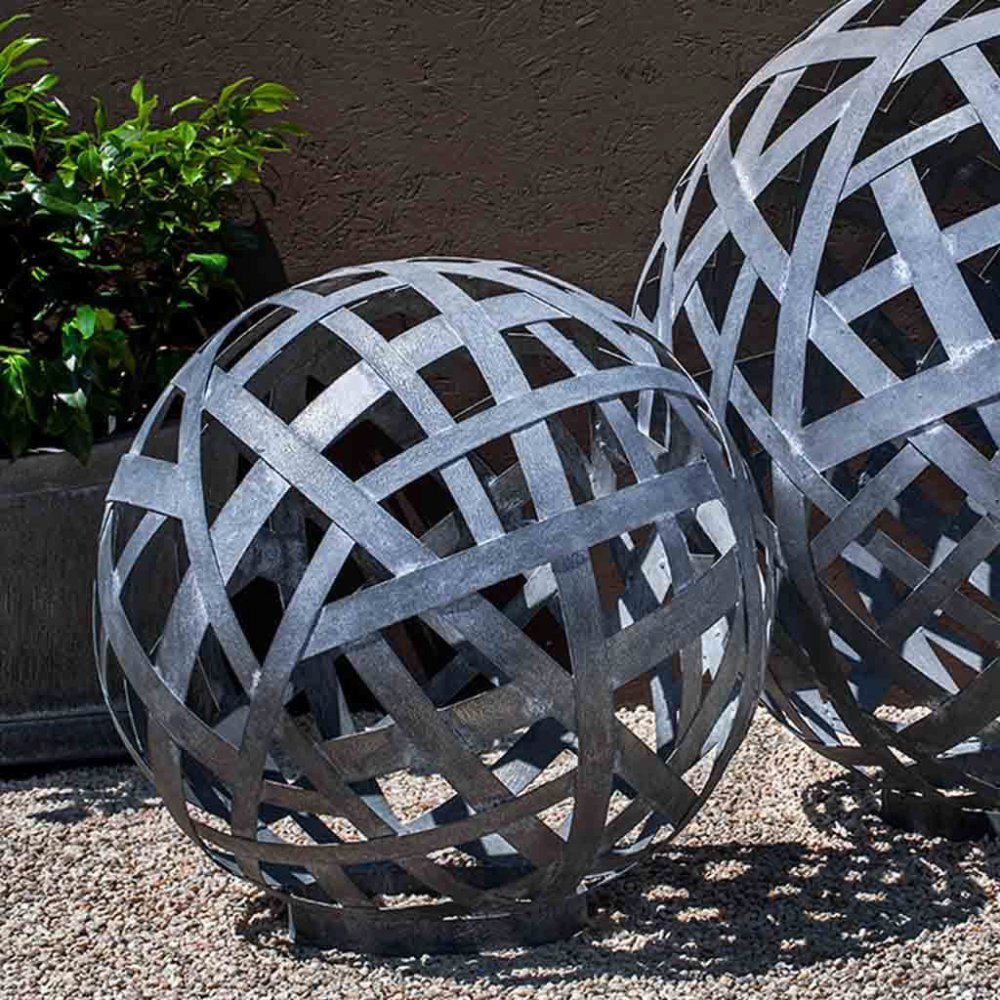 Garden Sphere-zinc